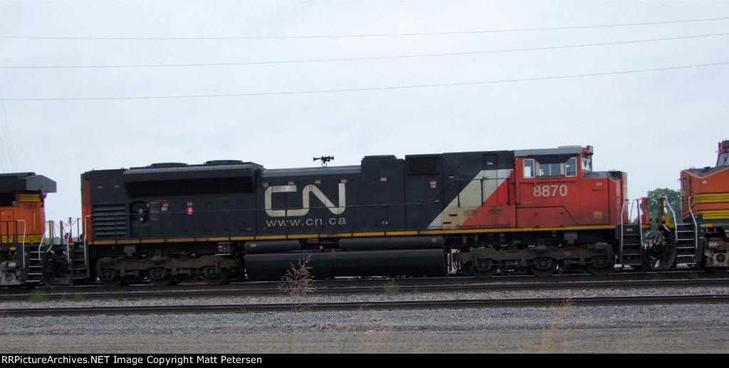 CN 8870